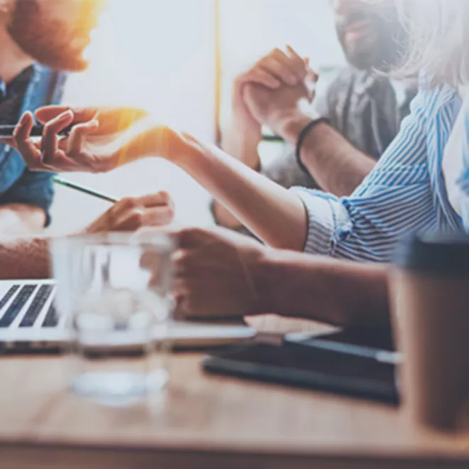 Estudiantes y primer empleo