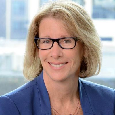 Debra Sandomirsky | Partner, Life Sciences & Health Care