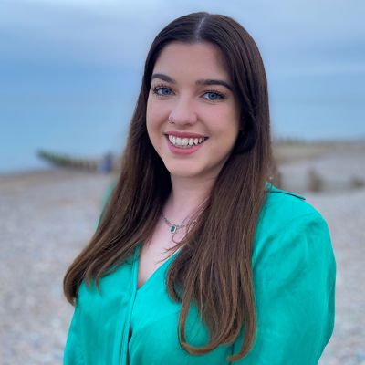 Roisin Timoney | Senior Associate