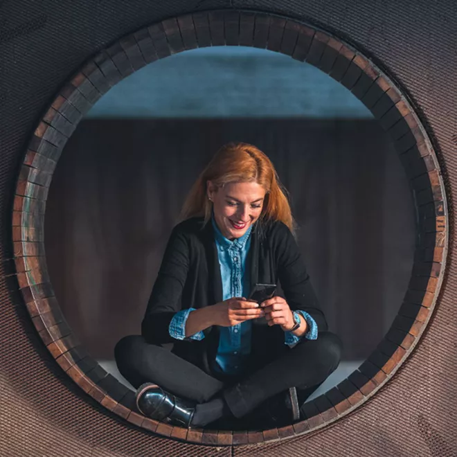 How to build a digital bank using a cloud core banking solution | Deloitte