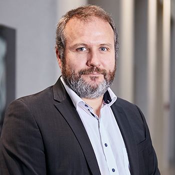 Michael Cravatte | Partner | Insurance Leader